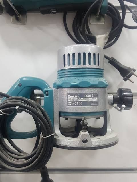 3601 B Makita freze - hurdapazari.com