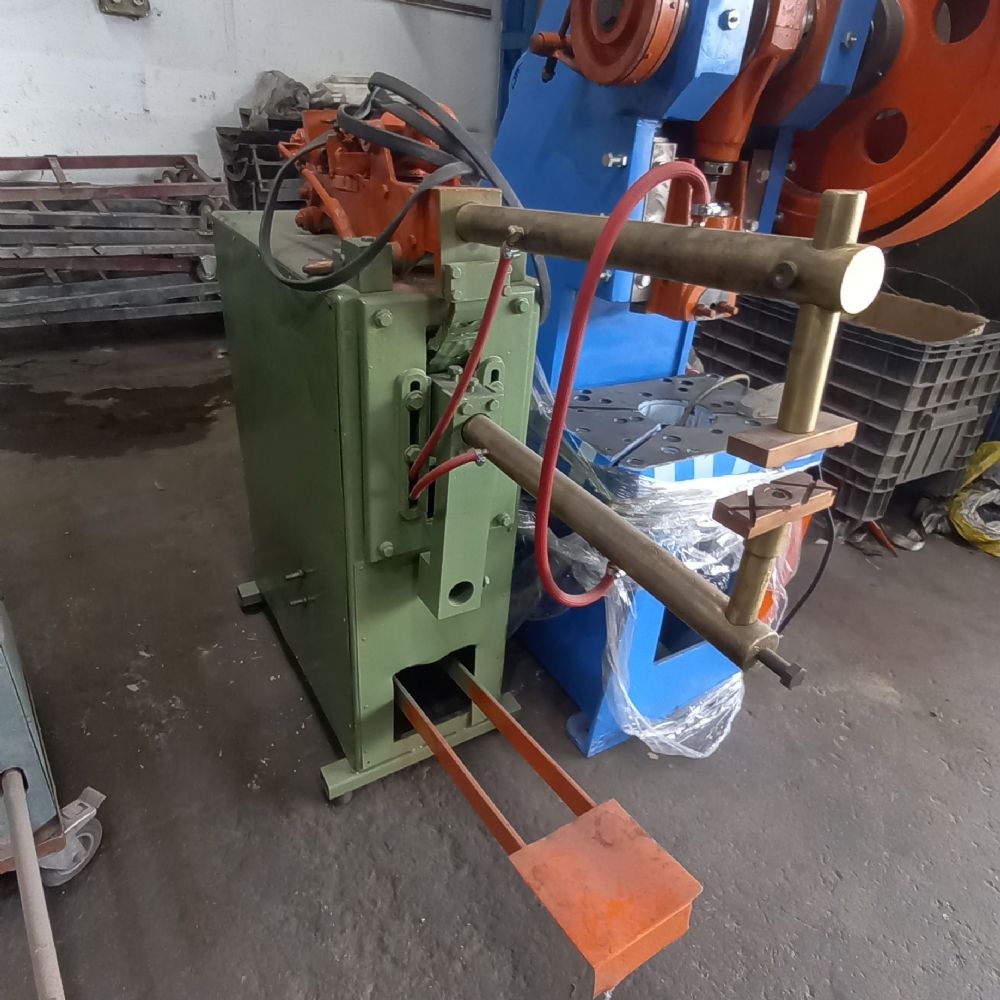 40 kw Punta Kaynak Makinası - hurdapazari.com