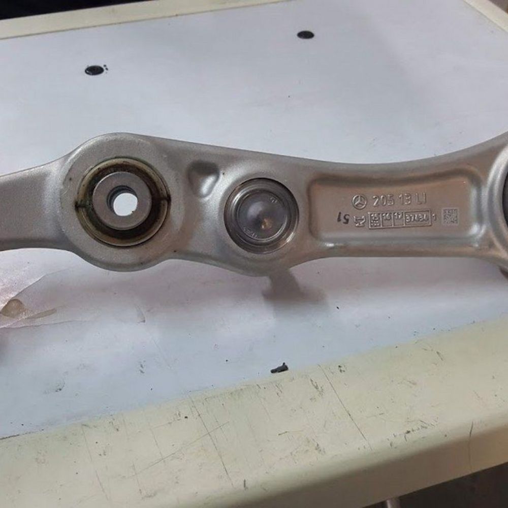 MERCEDES W205 SOL ÖN TABLA 20513LI - 2053306101 ; 2053301907 ...