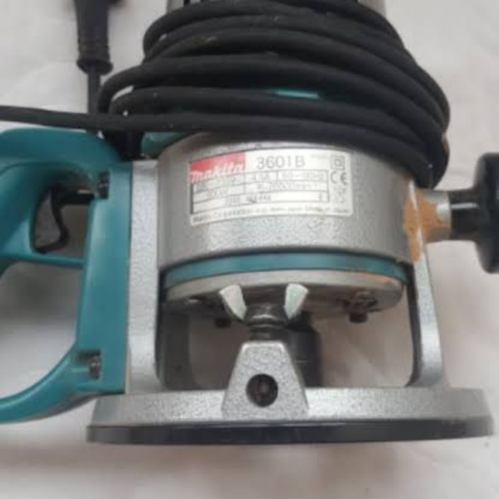 3601 B Makita freze - hurdapazari.com